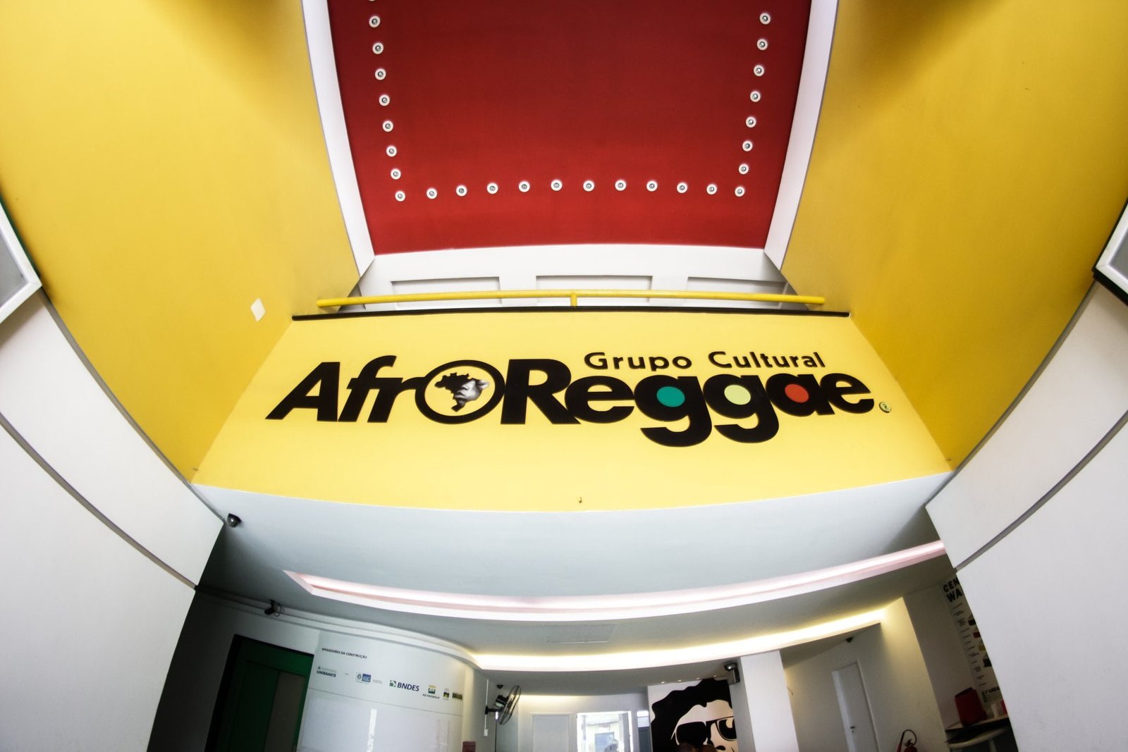 AfroGames abre inscrições para centro de treinamento de esports em favela