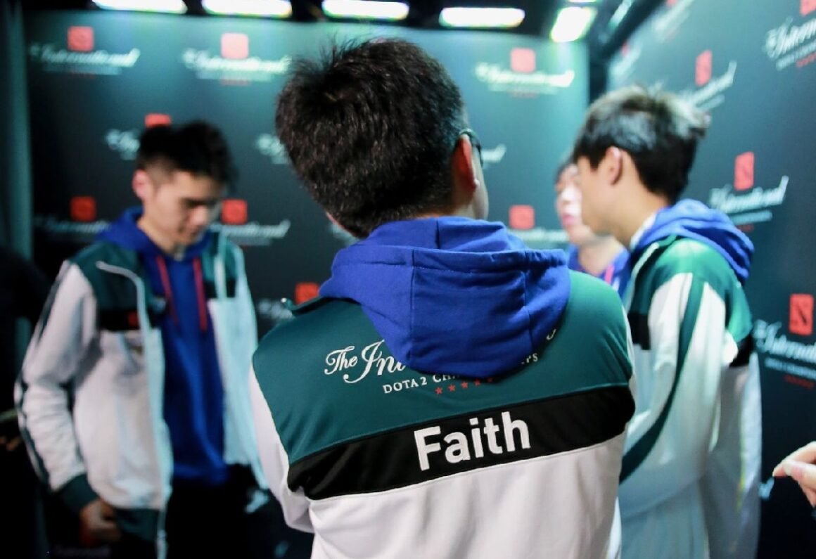 Dota 2: Campeã do TI, Newbee é banida pela Valve por match fixing