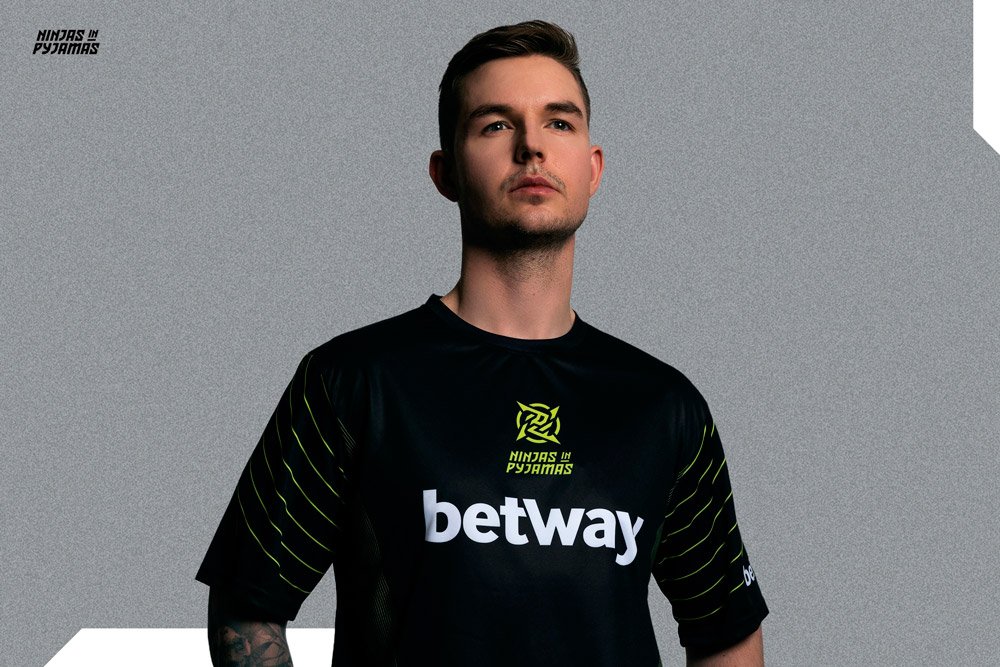 Transferência de device para NIP pode ter sido a maior da história do CS:GO