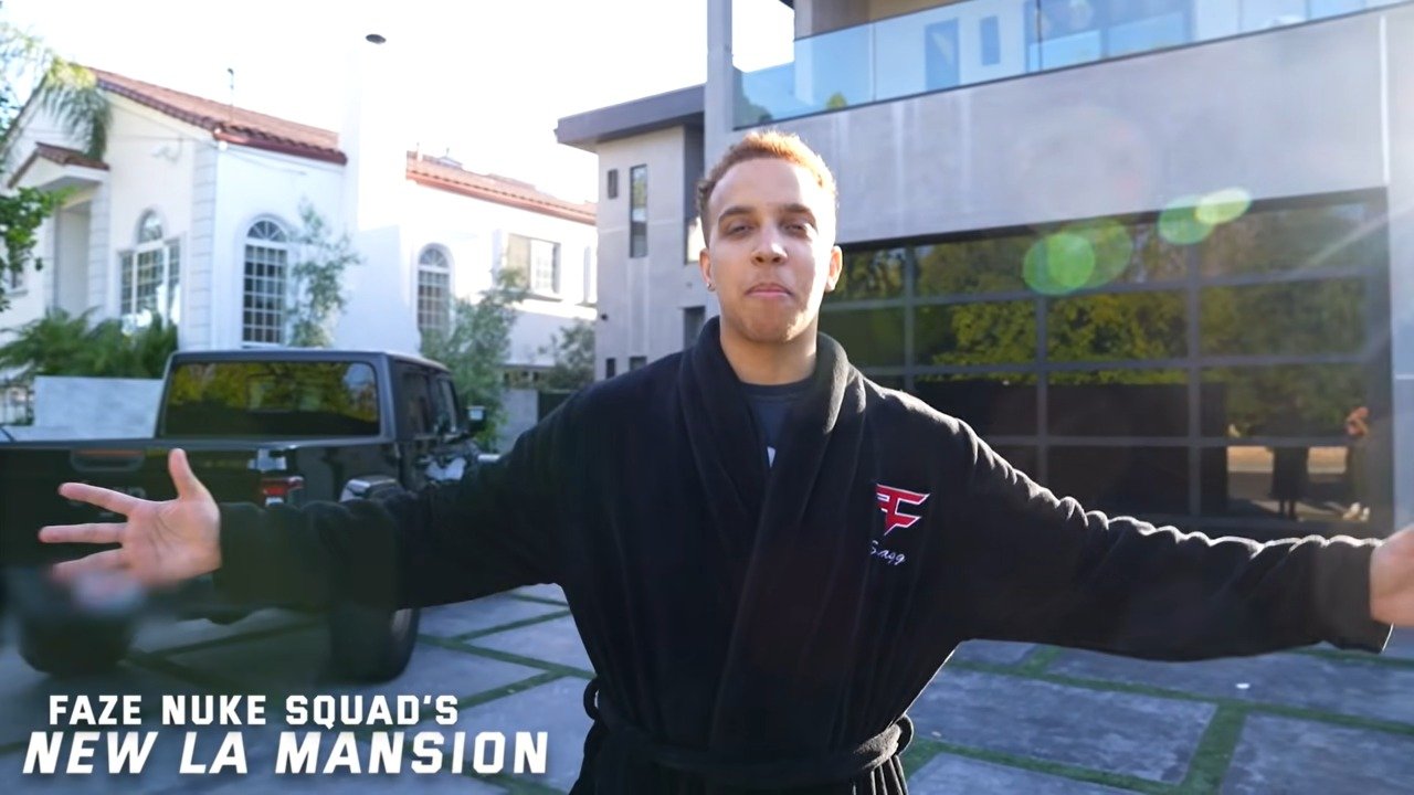 Streamers da FaZe Clan se mudam para mansão de R$ 34 milhões
