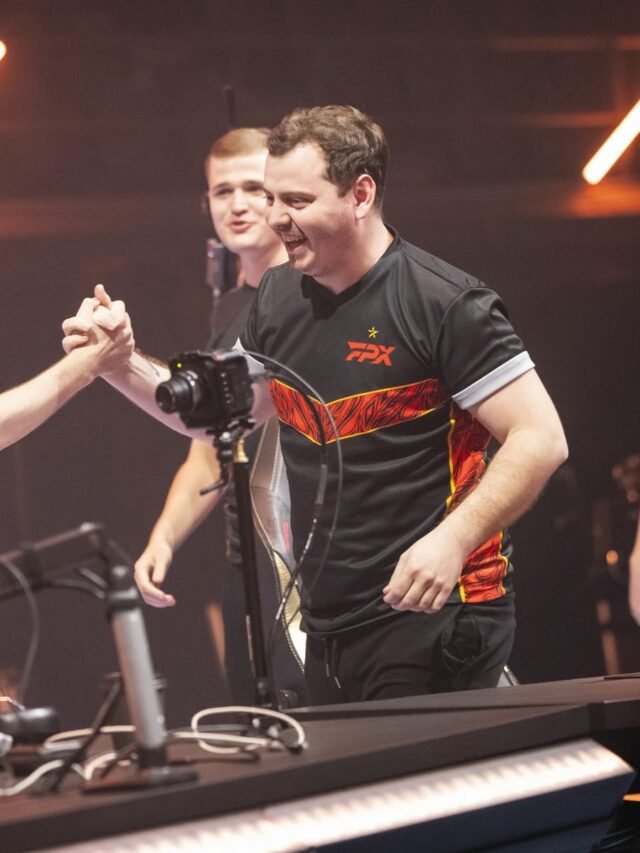 VALORANT Champions 2022: FPX e Fnatic sobrevivem nos playoffs