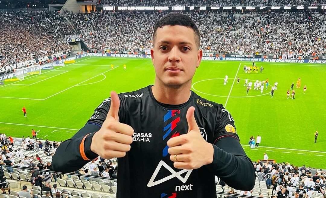 Cerol bate recorde de loja e compra R$ 81 mil em roupas