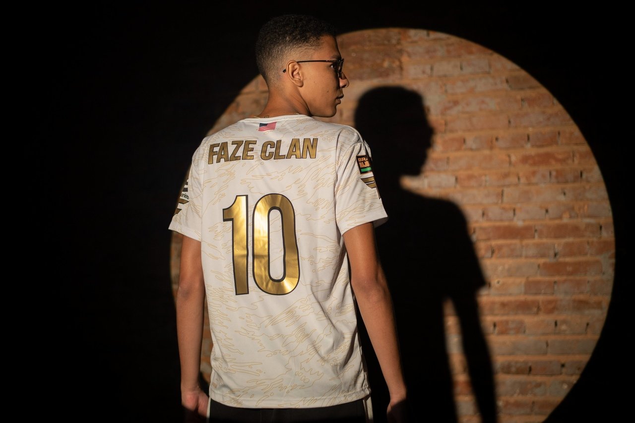 R6: FaZe Clan anuncia Vitaking