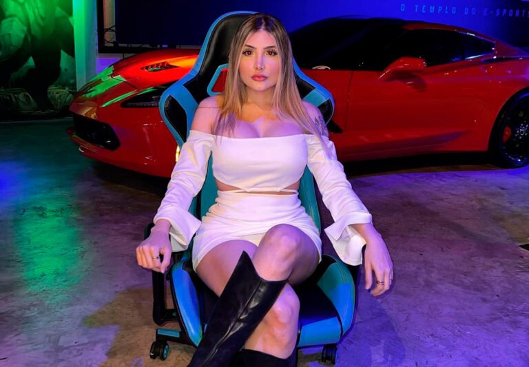Quem é a streamer Aline Faria