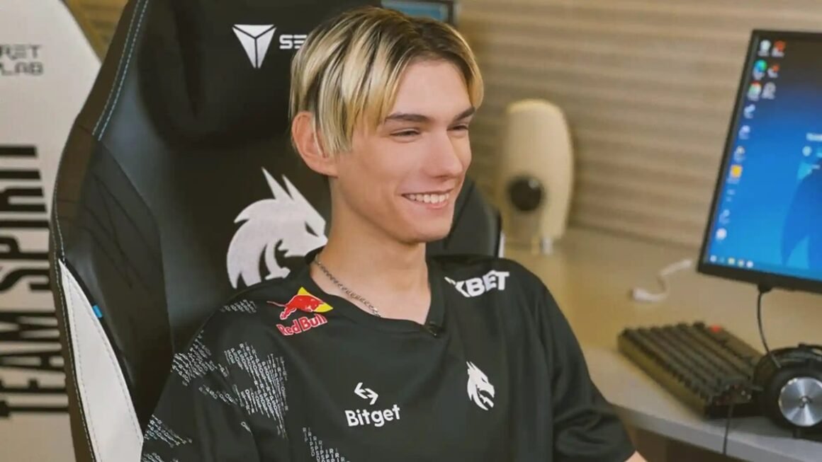 CS2: NAVI anuncia w0nderful para lugar de s1mple