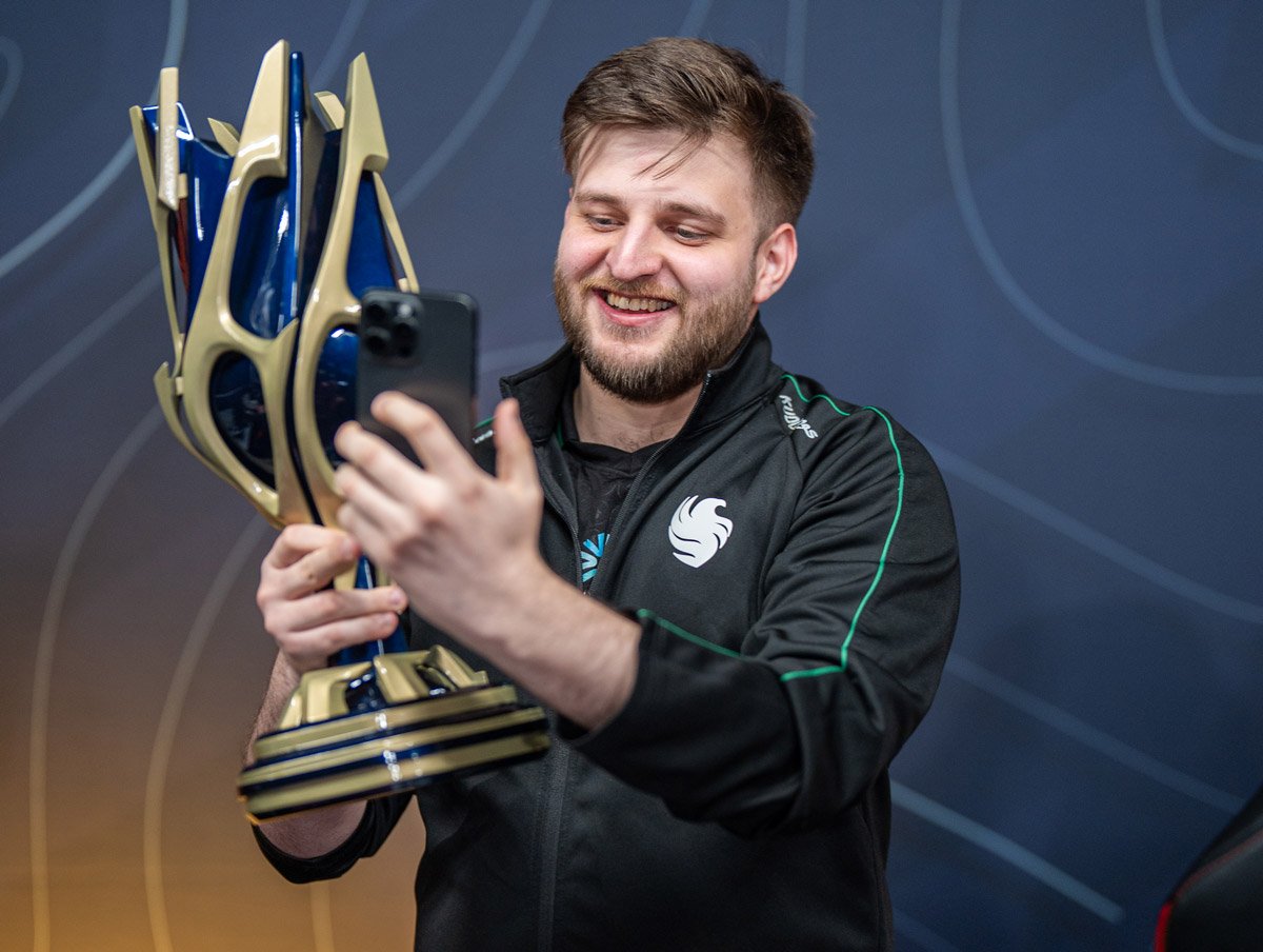 Confira todos os MVPs do CS2 até o momento